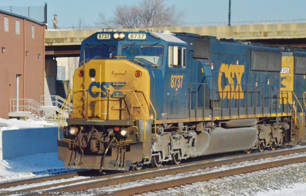 CSX 8737